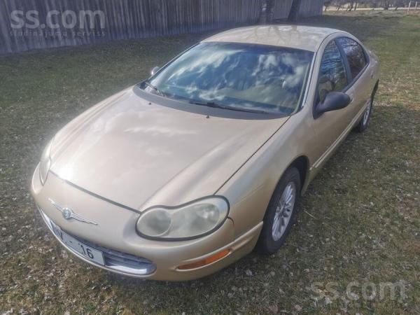 Chrysler Concorde 1999 Daugavpils, ar dzinēja tilpumu 3.20 L un nobraukumu 215 tūkst. km par 950 €, foto 2 vietnē AUTOMOTO.COM.LV