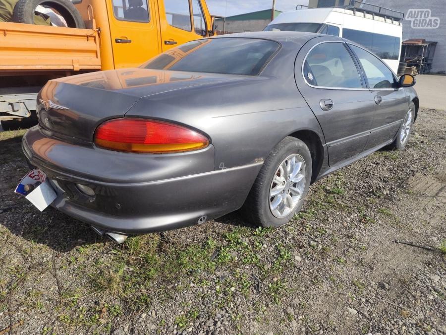 Chrysler Concorde 2005 Telšiai, ar dzinēja tilpumu 3.50 L un nobraukumu 220 tūkst. km par 990 €, foto 3 vietnē AUTOMOTO.COM.LV