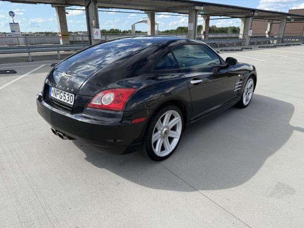 Black Chrysler Crossfire 2004 in Vilnius, with an engine capacity of 3.20 L and mileage of 240 thousand km for 1800 €, photo 5 on AUTOMOTO.COM.LV