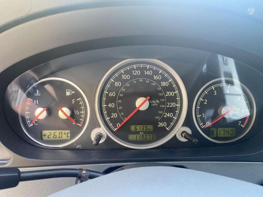 Zils Chrysler Crossfire 2005 Viļņa, ar dzinēja tilpumu 3.20 L un nobraukumu 119 tūkst. km par 9500 €, foto 25 vietnē AUTOMOTO.COM.LV