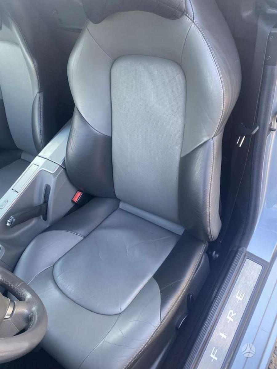 Zils Chrysler Crossfire 2005 Viļņa, ar dzinēja tilpumu 3.20 L un nobraukumu 119 tūkst. km par 9500 €, foto 26 vietnē AUTOMOTO.COM.LV