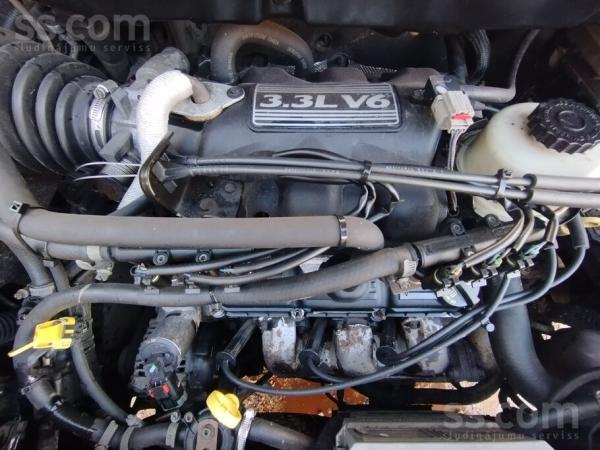 Melns Chrysler Grand Voyager 2006 Rīga, ar dzinēja tilpumu 3.30 L un nobraukumu 315 tūkst. km par 2500 €, foto 10 vietnē AUTOMOTO.COM.LV