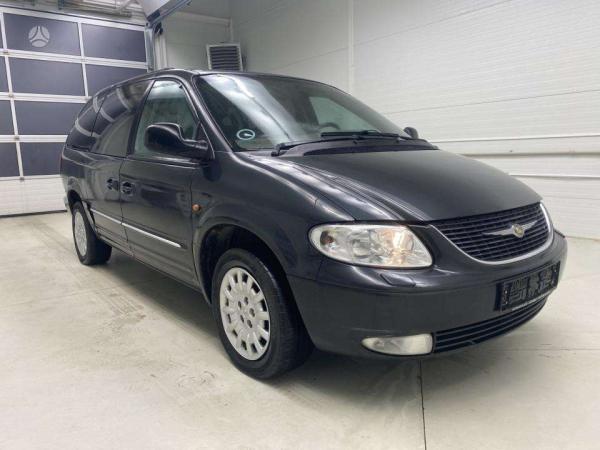 Melns Chrysler Grand Voyager 2001 Radviliškis, ar dzinēja tilpumu 3.30 L un nobraukumu 264 tūkst. km par 950 €, foto 2 vietnē AUTOMOTO.COM.LV