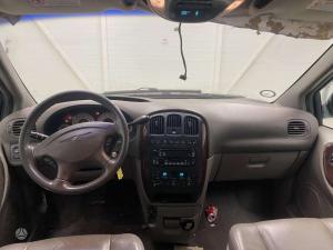 Melns Chrysler Grand Voyager 2001 Radviliškis, ar dzinēja tilpumu 3.30 L un nobraukumu 264 tūkst. km par 950 €, foto 10 vietnē AUTOMOTO.COM.LV