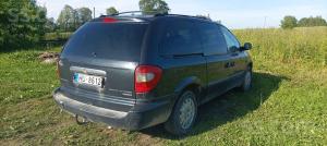 Melns Chrysler Grand Voyager 2002 Limbaži, ar dzinēja tilpumu 2.50 L un nobraukumu 388 tūkst. km par 1000 €, foto 4 vietnē AUTOMOTO.COM.LV