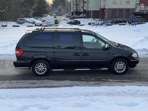 Melns Chrysler Grand Voyager 2003 Viļņa, ar dzinēja tilpumu 2.43 L un nobraukumu 155 tūkst. km par 2900 €, foto 11 vietnē AUTOMOTO.COM.LV