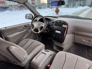 Melns Chrysler Grand Voyager 2003 Viļņa, ar dzinēja tilpumu 2.43 L un nobraukumu 155 tūkst. km par 2900 €, foto 20 vietnē AUTOMOTO.COM.LV