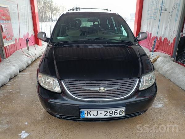 Melns Chrysler Grand Voyager 2003 Rīga, ar dzinēja tilpumu 2.50 L un nobraukumu 445 tūkst. km par 1600 €, foto 5 vietnē AUTOMOTO.COM.LV