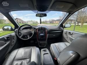 Melns Chrysler Grand Voyager 2004 Kauņa, ar dzinēja tilpumu 2.80 L un nobraukumu 380 tūkst. km par 1650 €, foto 9 vietnē AUTOMOTO.COM.LV