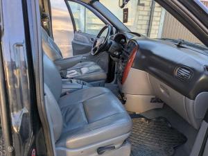 Melns Chrysler Grand Voyager 2004 Tauragė, ar dzinēja tilpumu 3.30 L un nobraukumu 372 tūkst. km par 900 €, foto 7 vietnē AUTOMOTO.COM.LV
