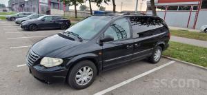 Black Chrysler Grand Voyager 2005 in Riga, with an engine capacity of 2.80 L and mileage of 342 thousand km for 1650 €, photo  on AUTOMOTO.COM.LV