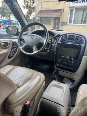 Melns Chrysler Grand Voyager 2006 Rīga, ar dzinēja tilpumu 2.80 L un nobraukumu 370 tūkst. km par 3000 €, foto 12 vietnē AUTOMOTO.COM.LV