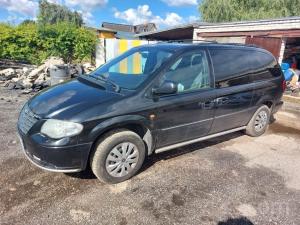 Melns Chrysler Grand Voyager 2006 Bauska, ar dzinēja tilpumu 2.80 L un nobraukumu 368 tūkst. km par 800 €, foto 4 vietnē AUTOMOTO.COM.LV