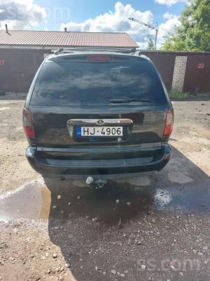 Melns Chrysler Grand Voyager 2006 Bauska, ar dzinēja tilpumu 2.80 L un nobraukumu 368 tūkst. km par 800 €, foto 5 vietnē AUTOMOTO.COM.LV