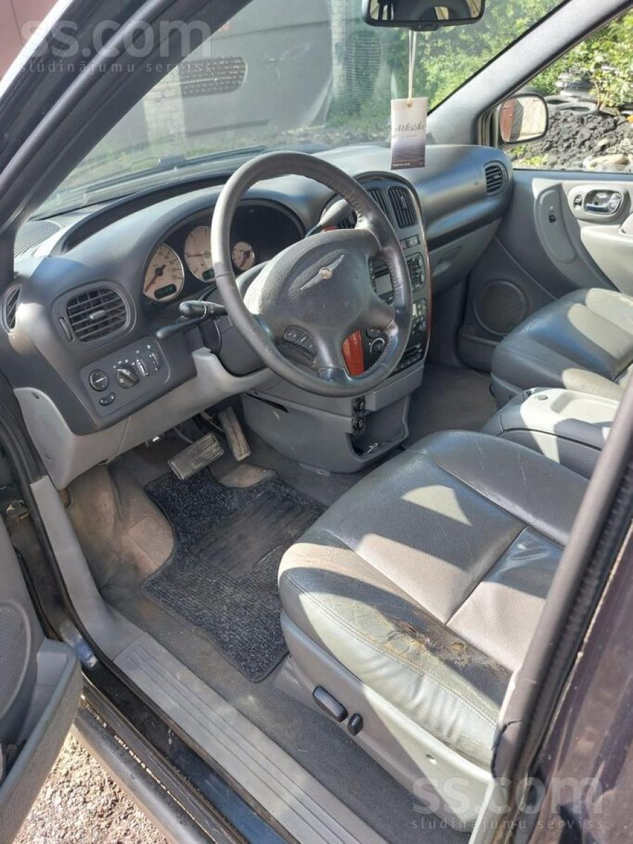 Melns Chrysler Grand Voyager 2006 Bauska, ar dzinēja tilpumu 2.80 L un nobraukumu 368 tūkst. km par 800 €, foto 7 vietnē AUTOMOTO.COM.LV