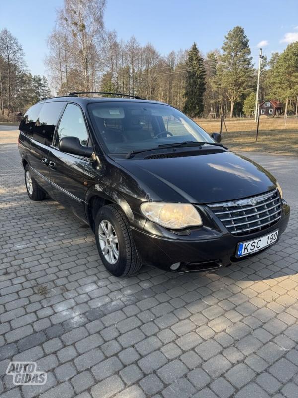 Melns Chrysler Grand Voyager 2007 Druskininkai, ar dzinēja tilpumu 2.80 L un nobraukumu 417 tūkst. km par 1850 €, foto 2 vietnē AUTOMOTO.COM.LV