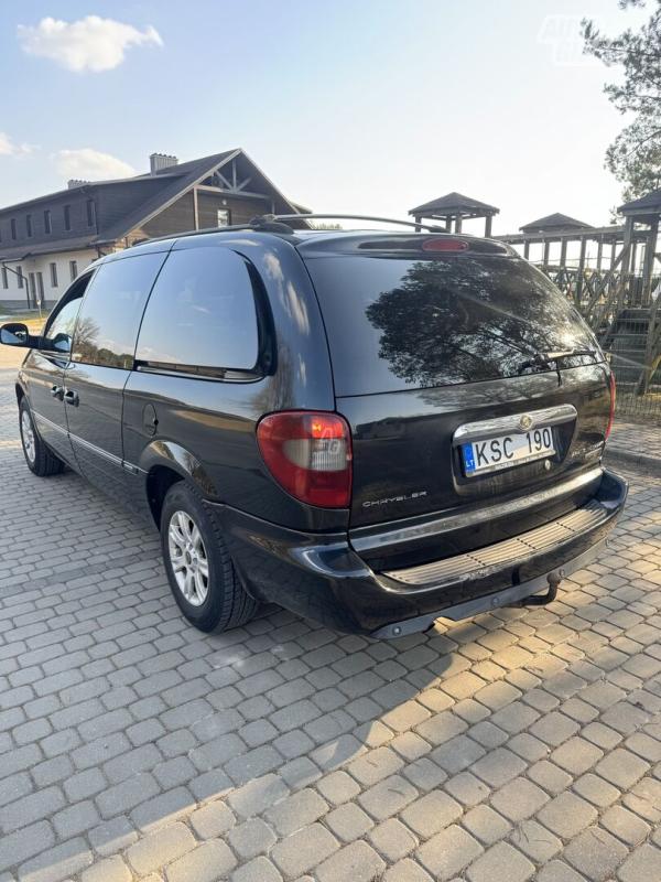 Melns Chrysler Grand Voyager 2007 Druskininkai, ar dzinēja tilpumu 2.80 L un nobraukumu 417 tūkst. km par 1850 €, foto 5 vietnē AUTOMOTO.COM.LV