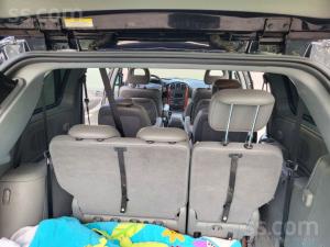 Melns Chrysler Grand Voyager 2007 Rīga, ar dzinēja tilpumu 2.80 L un nobraukumu 249 tūkst. km par 3399 €, foto 13 vietnē AUTOMOTO.COM.LV