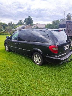 Melns Chrysler Grand Voyager 2007 Dobele, ar dzinēja tilpumu 2.80 L un nobraukumu 250 tūkst. km par 2200 €, foto 3 vietnē AUTOMOTO.COM.LV