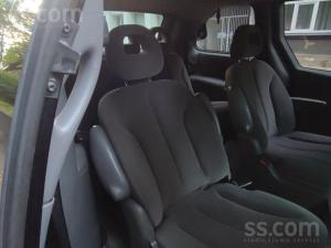Melns Chrysler Grand Voyager 2007 Rīga, ar dzinēja tilpumu 2.80 L un nobraukumu 0 tūkst. km par 950 €, foto 6 vietnē AUTOMOTO.COM.LV