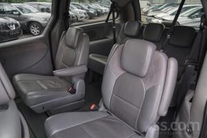 Melns Chrysler Grand Voyager 2008 Rīga, ar dzinēja tilpumu 2.80 L un nobraukumu 335 tūkst. km par 2990 €, foto 17 vietnē AUTOMOTO.COM.LV