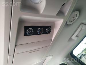 Melns Chrysler Grand Voyager 2008 Rīga, ar dzinēja tilpumu 2.80 L un nobraukumu 367 tūkst. km par 3099 €, foto 9 vietnē AUTOMOTO.COM.LV