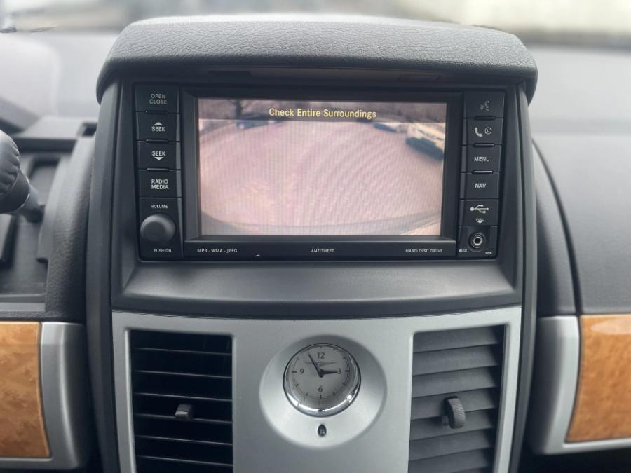 Melns Chrysler Grand Voyager 2008 Rīga, ar dzinēja tilpumu 2.80 L un nobraukumu 232 tūkst. km par 4990 €, foto 28 vietnē AUTOMOTO.COM.LV