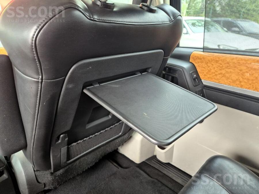 Melns Chrysler Grand Voyager 2008 Rīga, ar dzinēja tilpumu 2.80 L un nobraukumu 289 tūkst. km par 3200 €, foto 20 vietnē AUTOMOTO.COM.LV