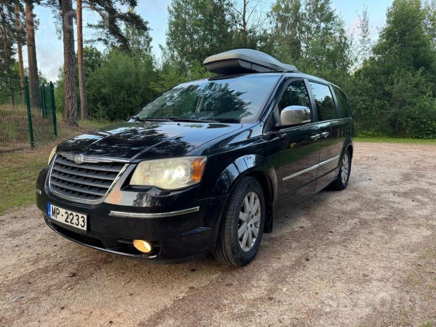 Melns Chrysler Grand Voyager 2008 Rīga, ar dzinēja tilpumu 2.80 L un nobraukumu 0 tūkst. km par 1950 €, foto 1 vietnē AUTOMOTO.COM.LV