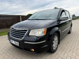 Melns Chrysler Grand Voyager 2008 Rīga, ar dzinēja tilpumu 2.80 L un nobraukumu 0 tūkst. km par 1650 €, foto  vietnē AUTOMOTO.COM.LV