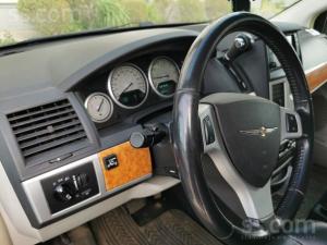 Melns Chrysler Grand Voyager 2008 Rīga, ar dzinēja tilpumu 3.80 L un nobraukumu 323 tūkst. km par 3900 €, foto 8 vietnē AUTOMOTO.COM.LV