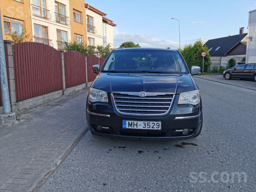 Melns Chrysler Grand Voyager 2008 Rīga, ar dzinēja tilpumu 3.80 L un nobraukumu 323 tūkst. km par 3900 €, foto 11 vietnē AUTOMOTO.COM.LV