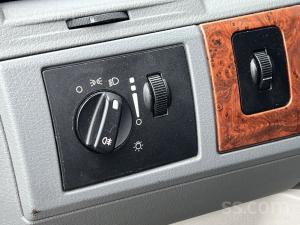 Melns Chrysler Grand Voyager 2008 Rēzekne, ar dzinēja tilpumu 2.80 L un nobraukumu 255 tūkst. km par 3490 €, foto 23 vietnē AUTOMOTO.COM.LV