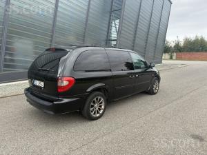 Melns Chrysler Grand Voyager 2008 Liepāja, ar dzinēja tilpumu 2.80 L un nobraukumu 0 tūkst. km par 2690 €, foto 5 vietnē AUTOMOTO.COM.LV