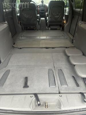 Melns Chrysler Grand Voyager 2008 Liepāja, ar dzinēja tilpumu 2.80 L un nobraukumu 0 tūkst. km par 2690 €, foto 11 vietnē AUTOMOTO.COM.LV