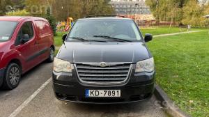 Black Chrysler Grand Voyager 2008 in Riga, with an engine capacity of 3.30 L and mileage of 189 thousand km for 2300 €, photo 3 on AUTOMOTO.COM.LV