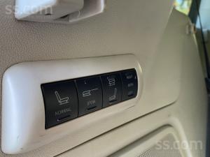 Melns Chrysler Grand Voyager 2009 Rīga, ar dzinēja tilpumu 2.80 L un nobraukumu 0 tūkst. km par 4599 €, foto 27 vietnē AUTOMOTO.COM.LV