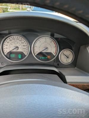 Melns Chrysler Grand Voyager 2010 Rīga, ar dzinēja tilpumu 2.80 L un nobraukumu 0 tūkst. km par 4500 €, foto 10 vietnē AUTOMOTO.COM.LV