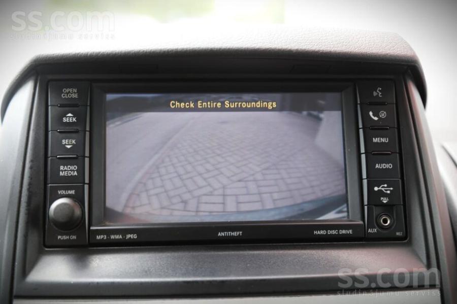 Melns Chrysler Grand Voyager 2010 Rīga, ar dzinēja tilpumu 2.80 L un nobraukumu 367 tūkst. km par 2495 €, foto 20 vietnē AUTOMOTO.COM.LV