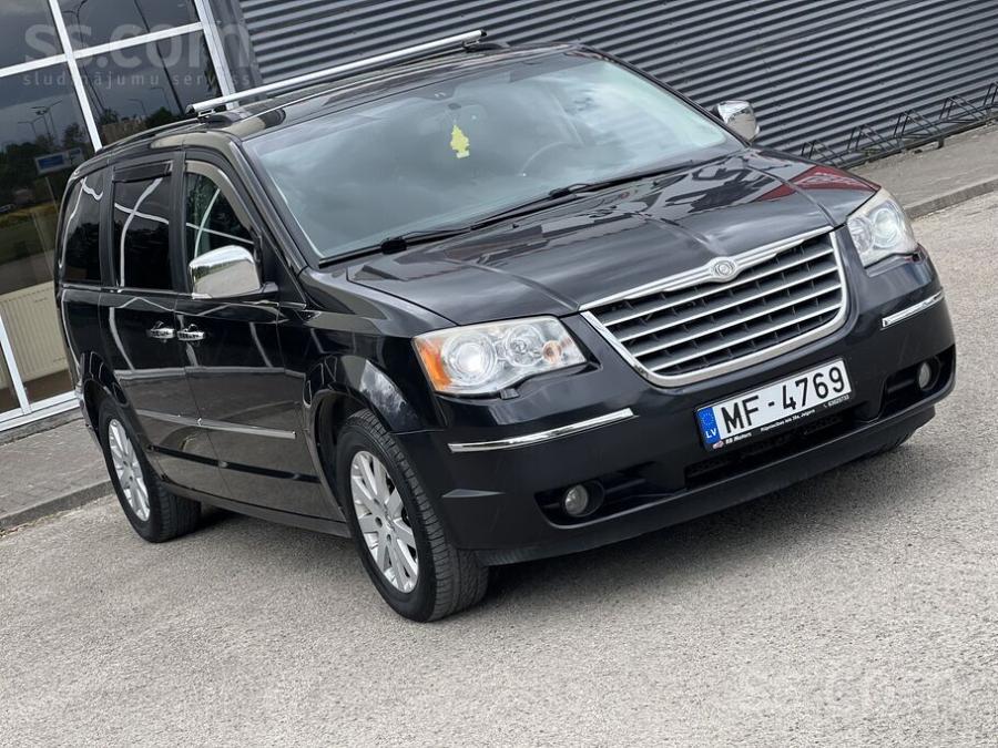 Melns Chrysler Grand Voyager 2011 Jēkabpils, ar dzinēja tilpumu 2.80 L un nobraukumu 222 tūkst. km par 5990 €, foto 6 vietnē AUTOMOTO.COM.LV
