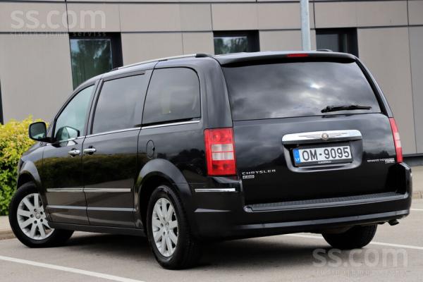 Melns Chrysler Grand Voyager 2011 Tukums, ar dzinēja tilpumu 2.80 L un nobraukumu 259 tūkst. km par 4750 €, foto 5 vietnē AUTOMOTO.COM.LV