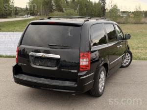 Melns Chrysler Grand Voyager 2011 Ogre, ar dzinēja tilpumu 2.80 L un nobraukumu 256 tūkst. km par 7750 €, foto 12 vietnē AUTOMOTO.COM.LV