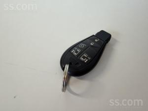 Melns Chrysler Grand Voyager 2011 Ogre, ar dzinēja tilpumu 2.80 L un nobraukumu 256 tūkst. km par 7750 €, foto 31 vietnē AUTOMOTO.COM.LV