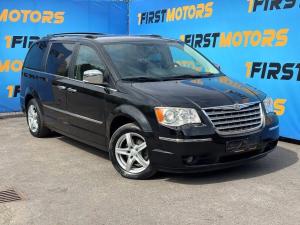 Melns Chrysler Grand Voyager 2011 Rīga, ar dzinēja tilpumu 2.80 L un nobraukumu 269 tūkst. km par 5950 €, foto 5 vietnē AUTOMOTO.COM.LV