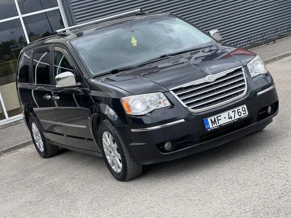 Melns Chrysler Grand Voyager 2011 Jēkabpils, ar dzinēja tilpumu 2.80 L un nobraukumu 222 tūkst. km par 6490 €, foto 5 vietnē AUTOMOTO.COM.LV