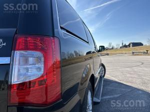 Melns Chrysler Grand Voyager 2012 Valmiera, ar dzinēja tilpumu 2.80 L un nobraukumu 308 tūkst. km par 7450 €, foto 11 vietnē AUTOMOTO.COM.LV