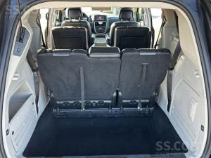 Melns Chrysler Grand Voyager 2012 Valmiera, ar dzinēja tilpumu 2.80 L un nobraukumu 308 tūkst. km par 7450 €, foto 21 vietnē AUTOMOTO.COM.LV