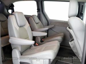Melns Chrysler Grand Voyager 2006 Tallina, ar dzinēja tilpumu 2.80 L un nobraukumu 259 tūkst. km par 1299 €, foto 8 vietnē AUTOMOTO.COM.LV