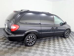 Melns Chrysler Grand Voyager 2007 Tallina, ar dzinēja tilpumu 2.80 L un nobraukumu 265 tūkst. km par 1599 €, foto 4 vietnē AUTOMOTO.COM.LV