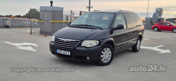Black Chrysler Grand Voyager 2007 in Tallinn, with an engine capacity of 2.80 L and mileage of 270 thousand km for 2999 €, photo 1 on AUTOMOTO.COM.LV